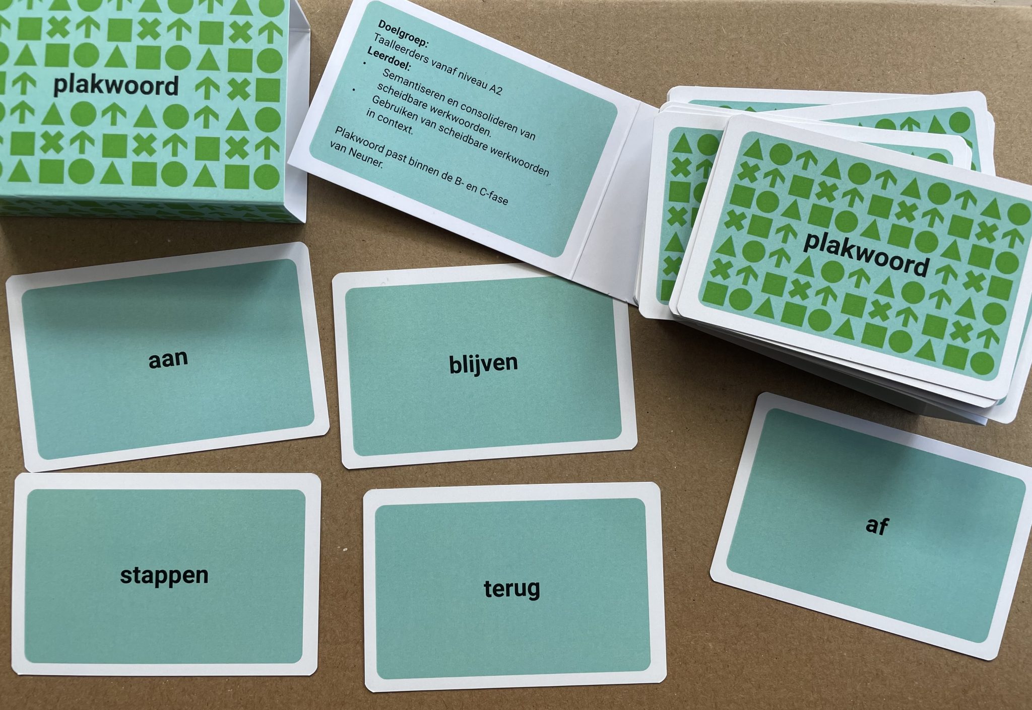 Plakwoord – Taal moet je doen